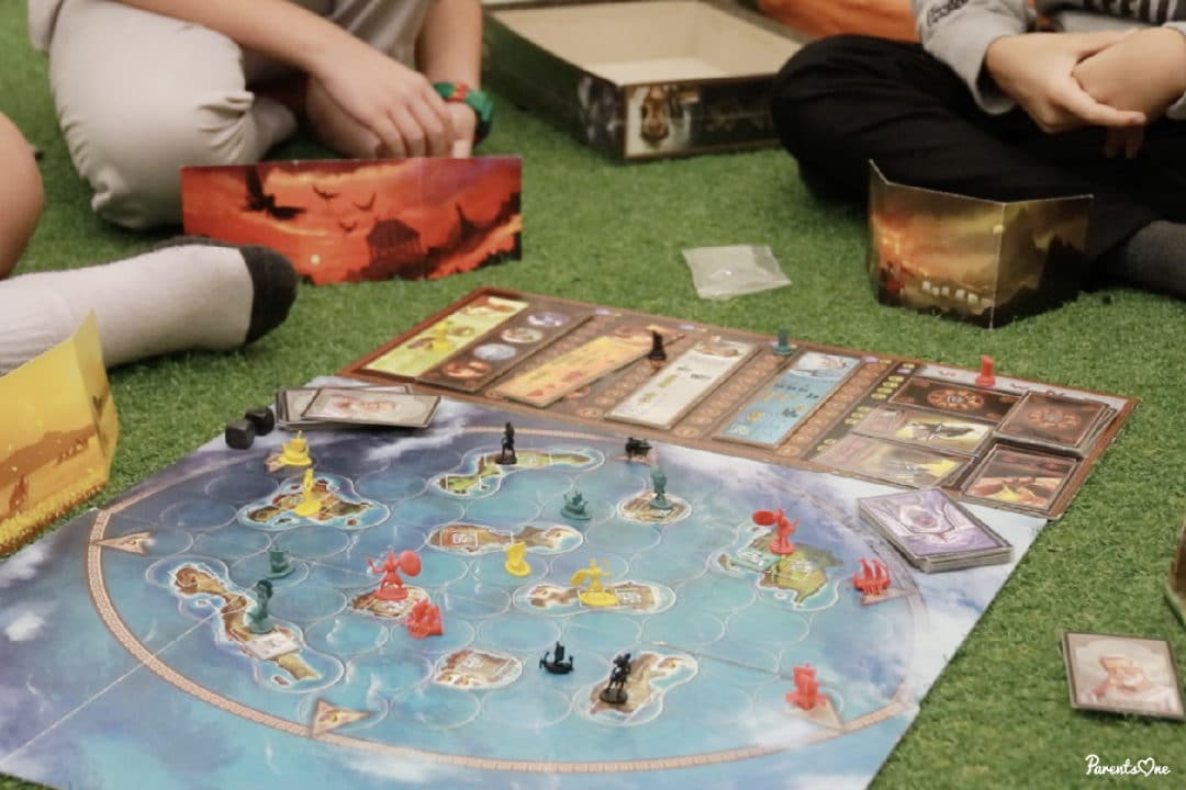 เมื่อ Board Game ไม่ใช่แค่เกม คุยกับผู้ก่อตั้งสถาบัน insThink Learning ...